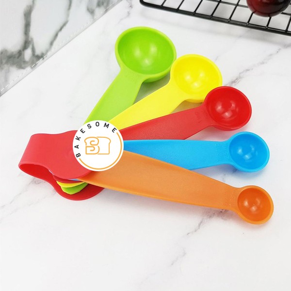ชุดช้อนตวงพลาสติก 5 ชิ้น | Bakesome เบคซัม ปลีก-ส่ง วัตถุดิบอุปกรณ์เบเกอรี่